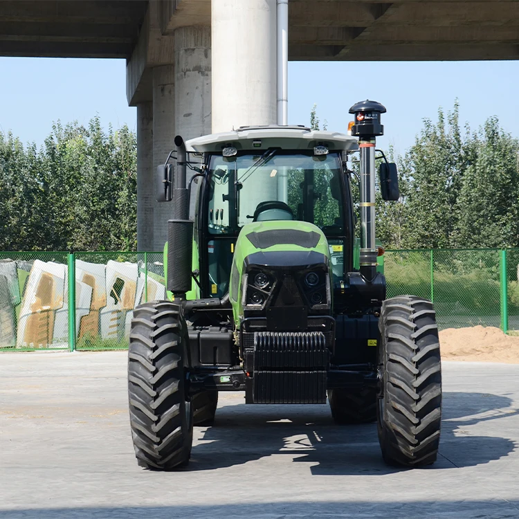 4x4 260hp AC Cabin Trator CVT Wheels Farm Agriculture Tractors for ...