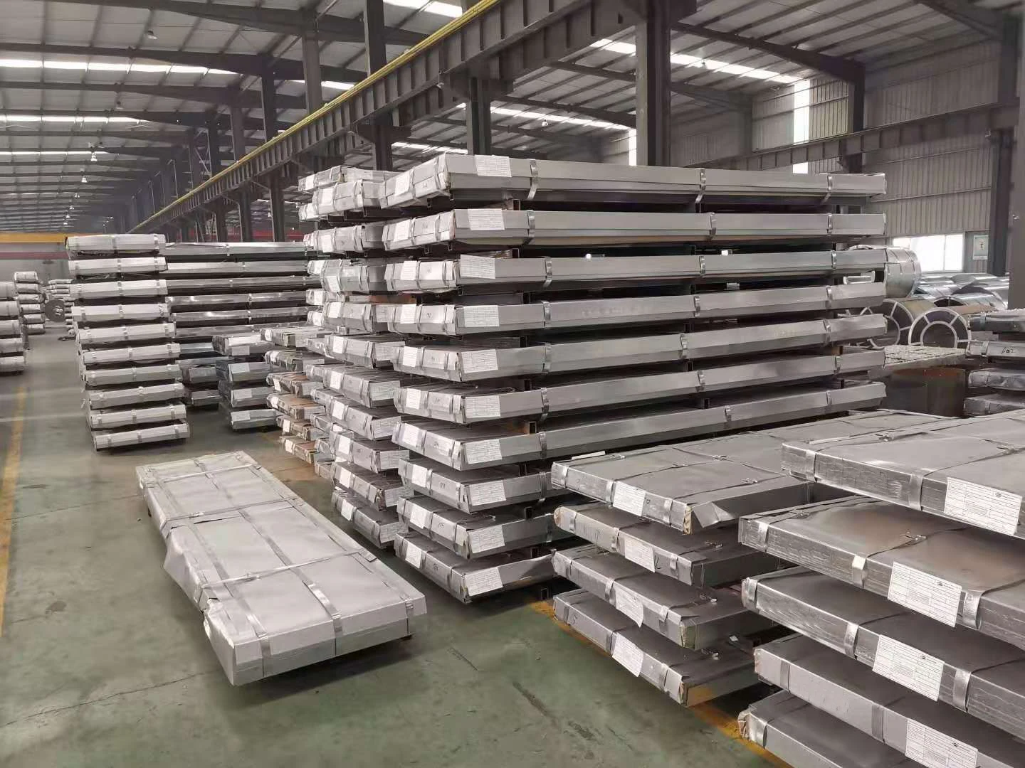 22 Gauge Color Coated Corrugated Steel Sheet Corrugated Galvanized ...