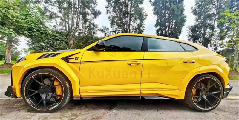 Lamborghini URUS Wide Body Kit - Dry Carbon Fiber Body Upgrade