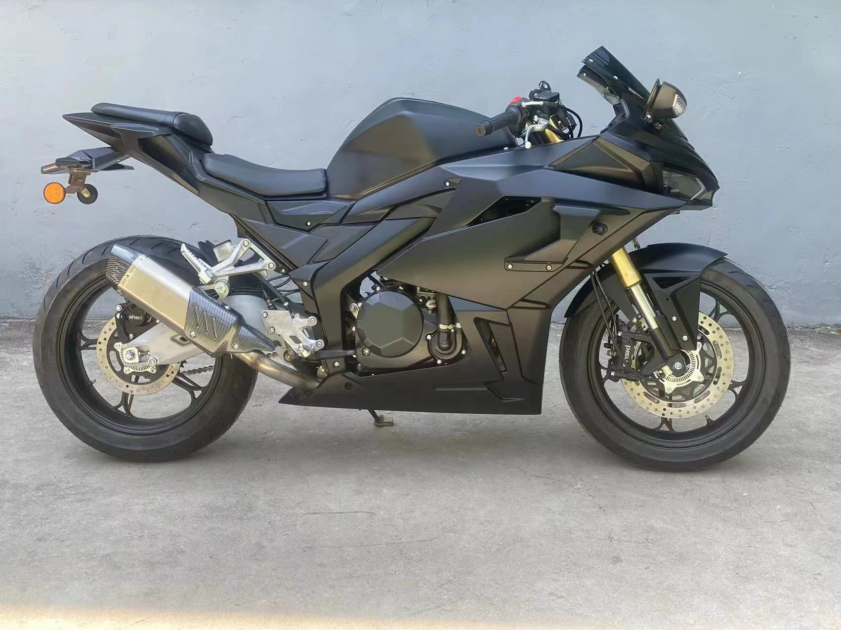 400CC Water Cooling Engine EFI ABS Gas Power Euro5 Racing Motorcycle