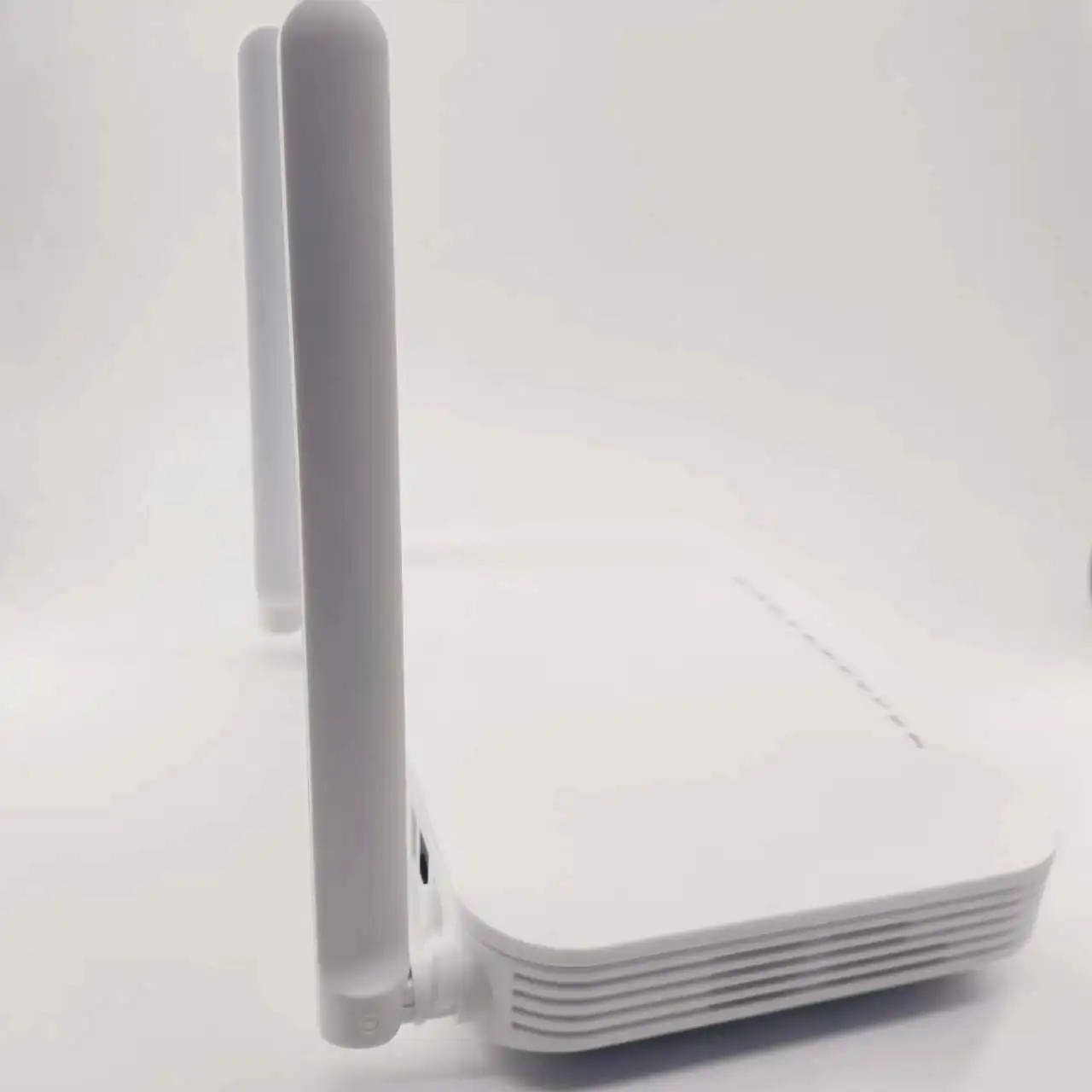 Eg8145x6 High Quality Ftth Fttb Gpon 1ge+3fe+1tel+wifi 2.4g/5g Dual ...