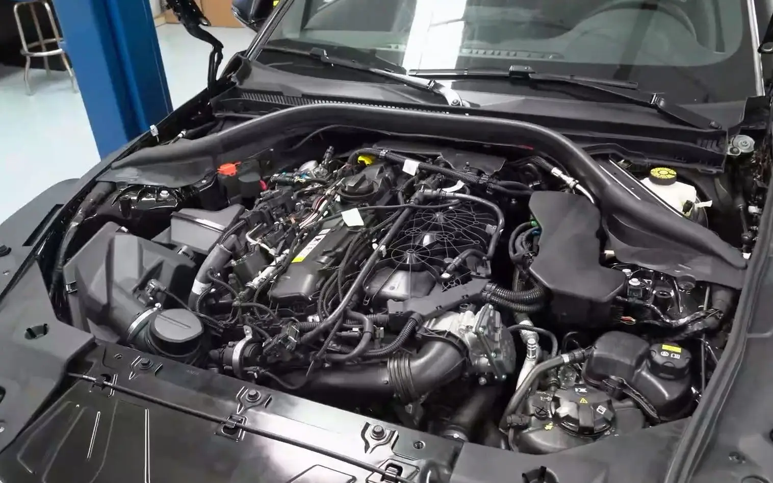 Car Auto Part Intake Manifold Fabricators Integrated Enlarged ...