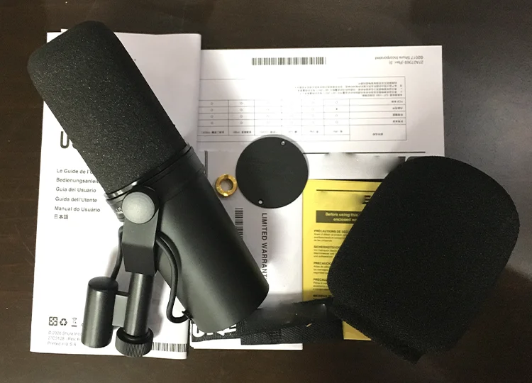 Professional Dynamic Vocal SM7B Microphone for Studio Recording