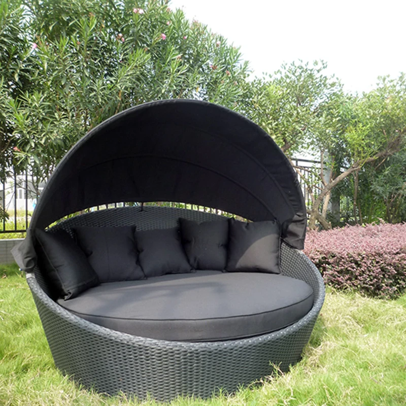 Large Circle Outdoor Lounge - Stylish & Durable Rattan Chair