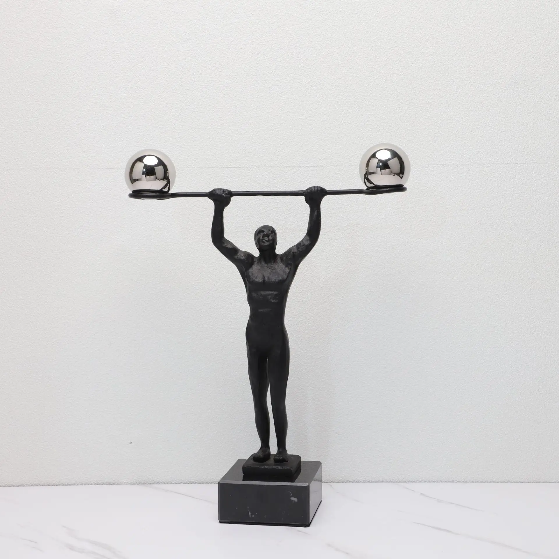 Retro Style Metal Weightlifter Creative Ornament Living Room Study Room ...