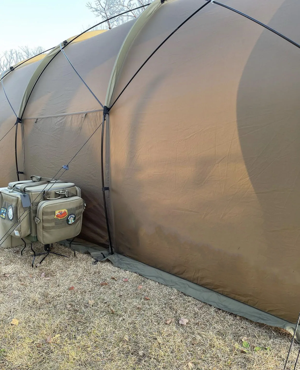 Outdoor Tube Tent Shelter Dome Beach Climbing Tent Extended Shape New ...