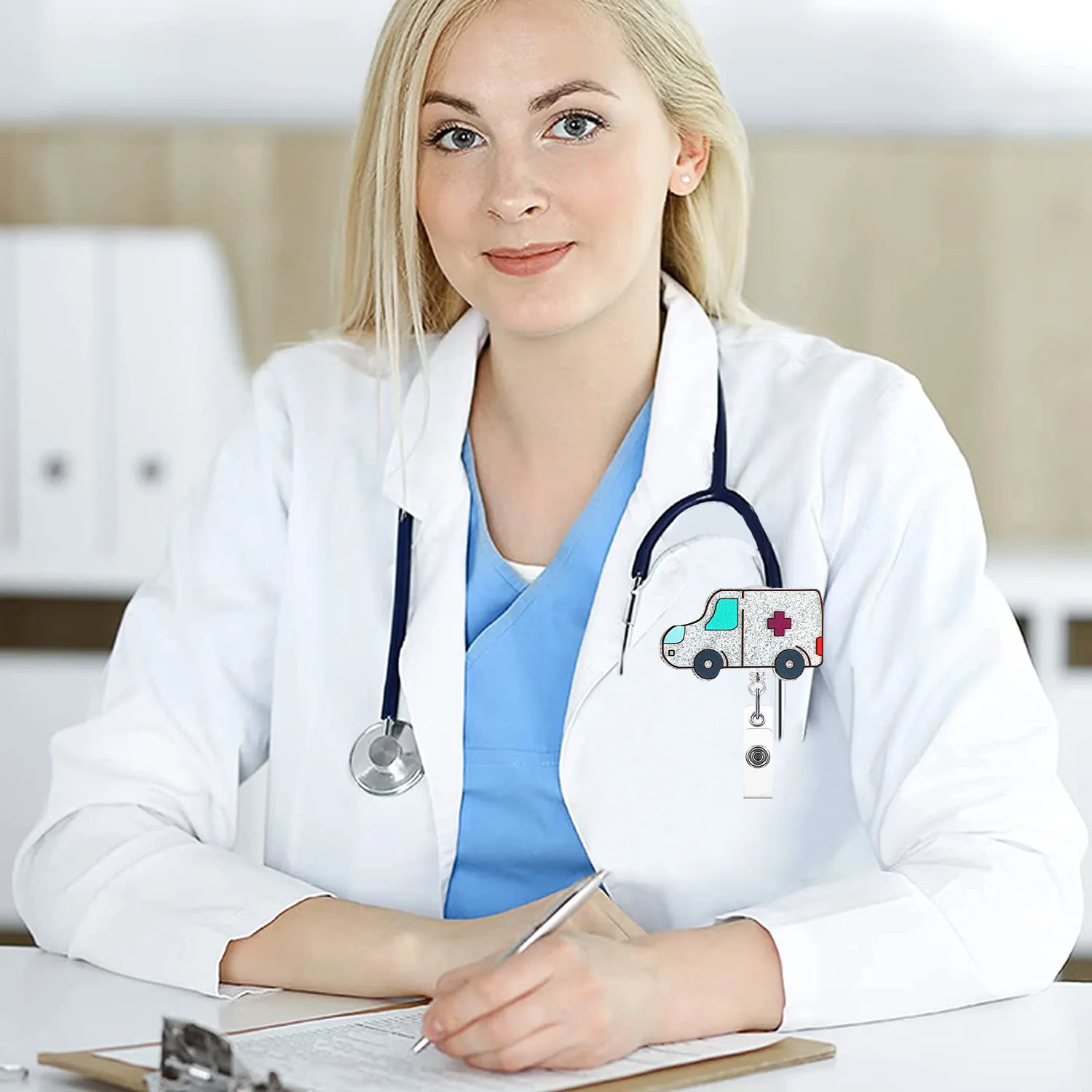 High Quality Hot Sale Retractable Medical Students Nurse Accessories ...