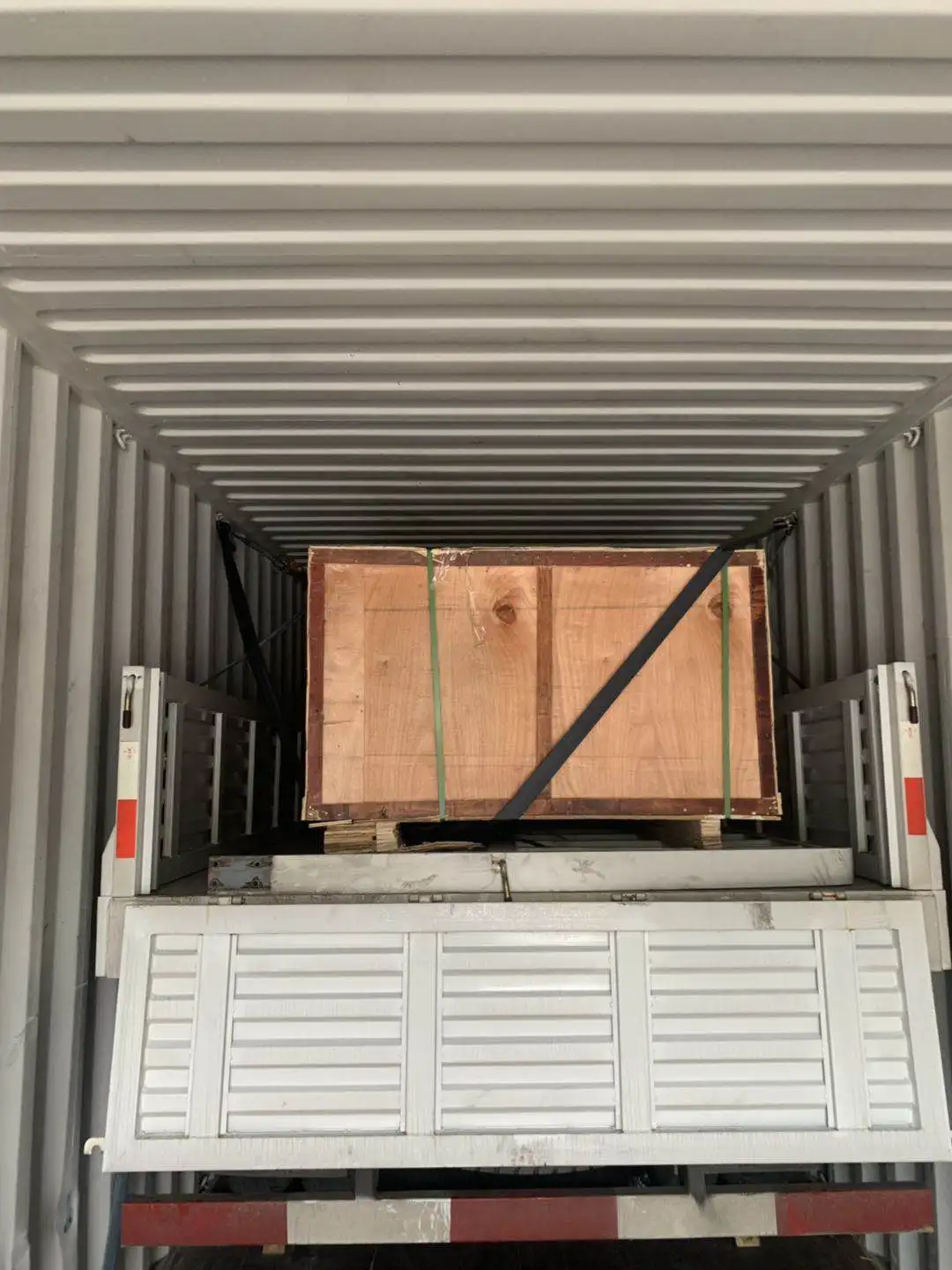 Sinotruk HOHAN 4X2 6 Wheel 10T Light Dump Truck Mini Dump Tipper Truck ...