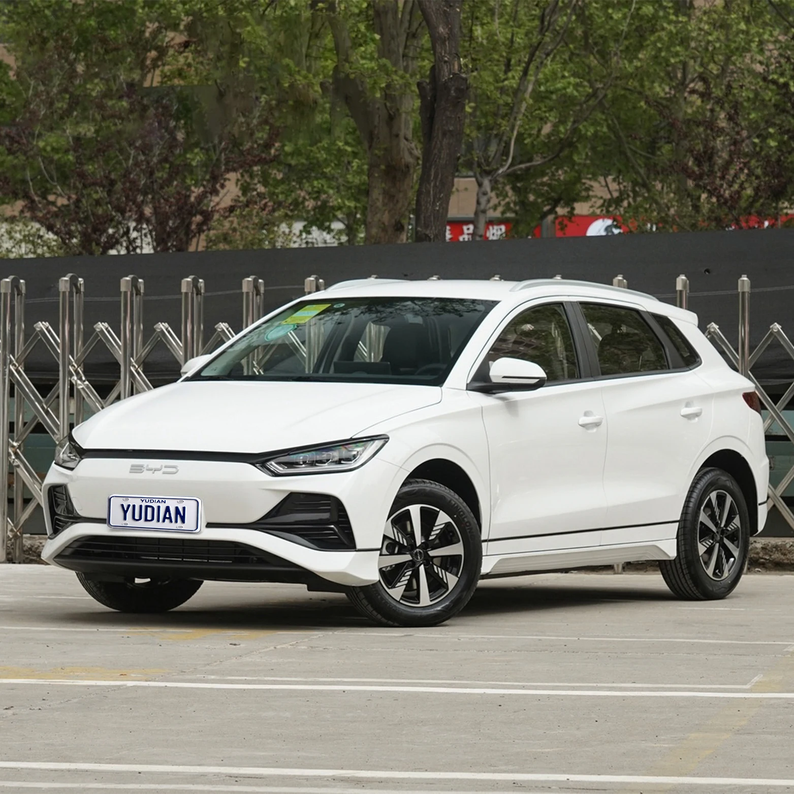 BYD Seagull Electric Car - 405KM Range, 5 Seats, 165/65 R15 Tires