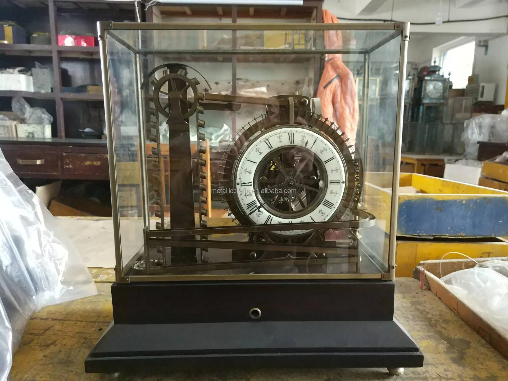 French Style Antique Brass Mechanical Waterwheel Desk Clock with Rose ...