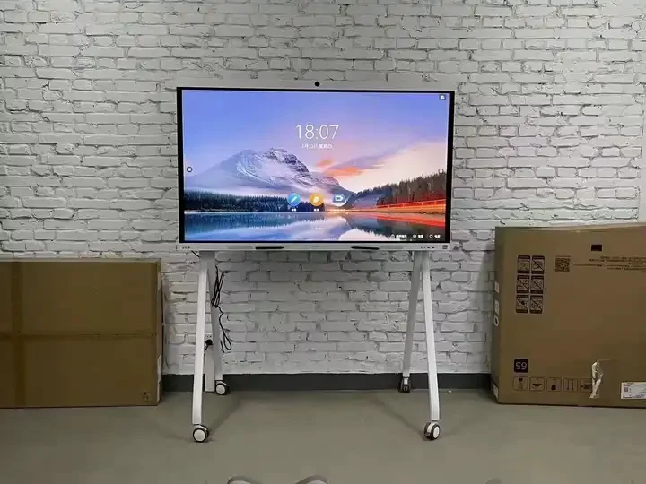 HUAWEI Ideahub Pro 65 - Smart Office Solution for Events