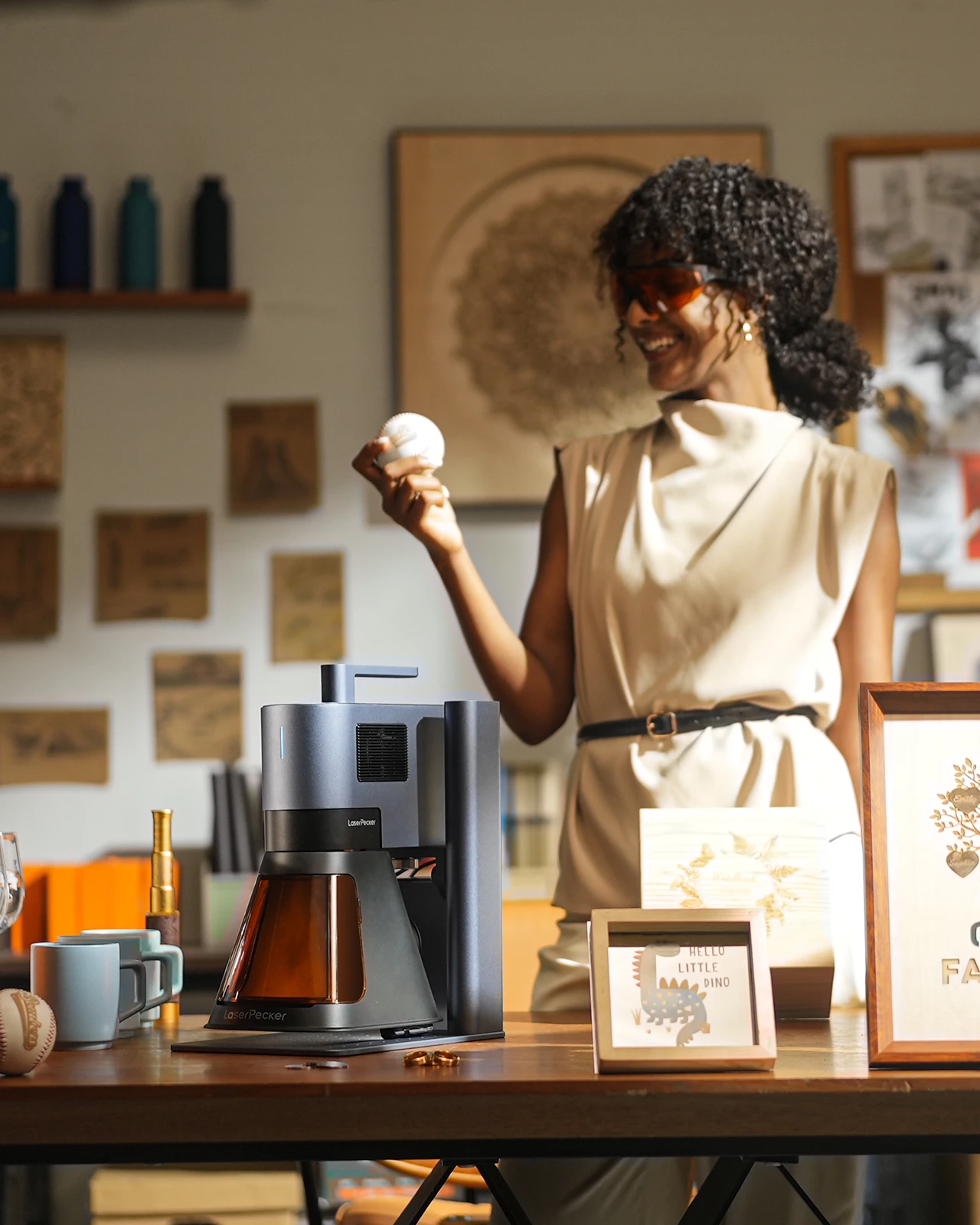 Alibaba.com: Laserpecker 5 Deluxe 20W laser engraving machine with ...