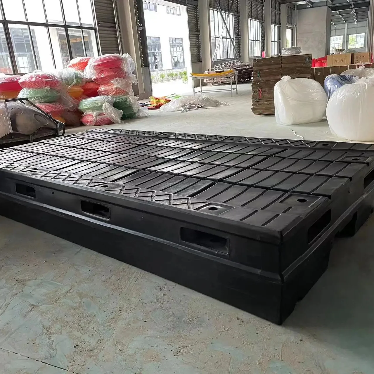 Solid Plastic Durable Floating HDPE Dock Wharf Platform Jet Ski ...