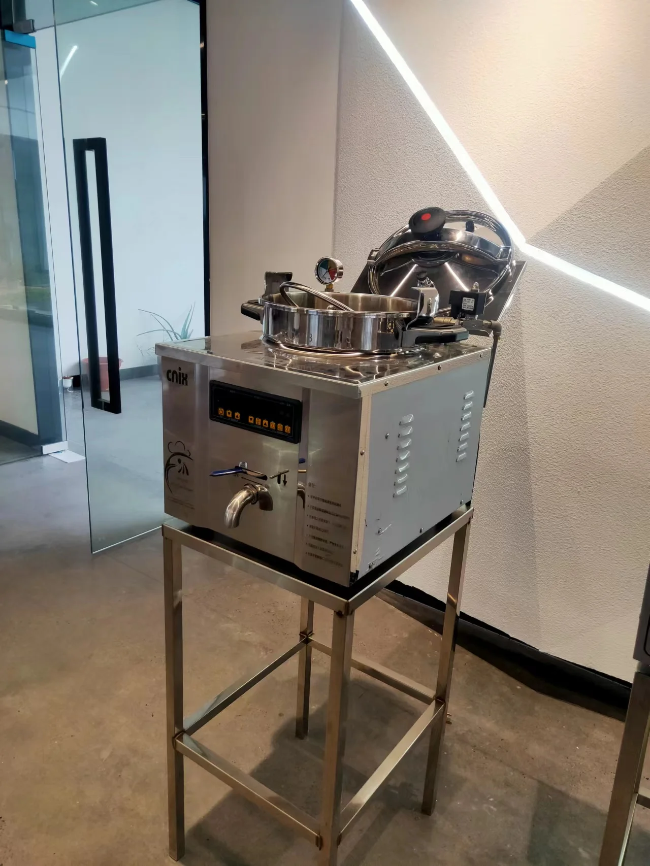 The Latest Pressure Fryer For Home Use Mini Pressure Fryer Table Top ...