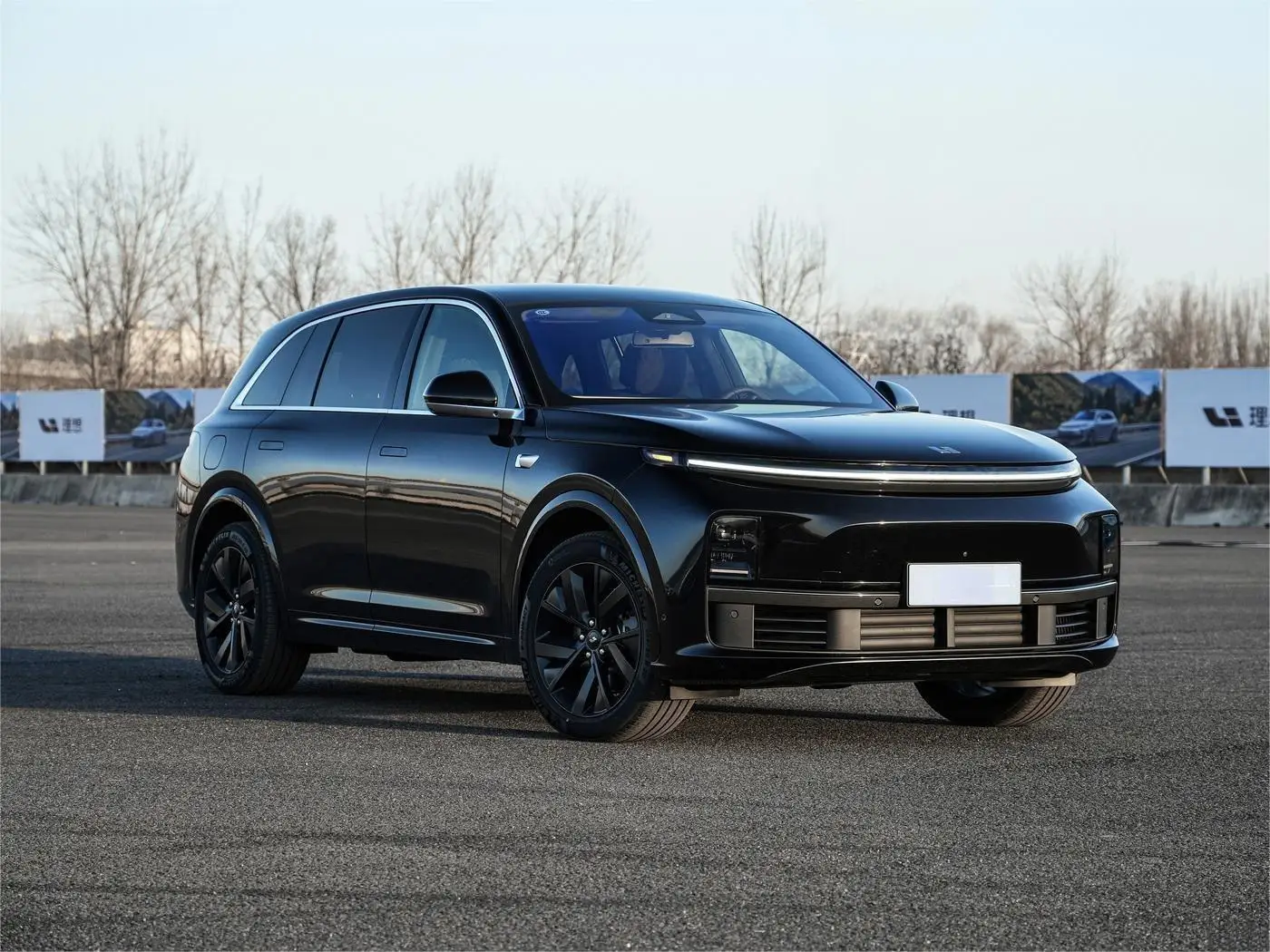 The Ideal L7 Is A Family Five-seat Flagship Suv With A New,Beautifully ...