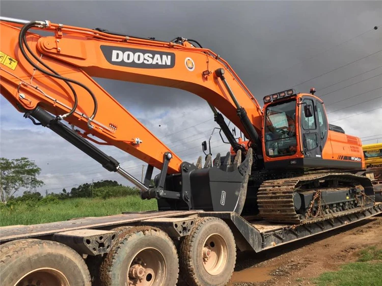 Doosan Crawler Excavators 35.6ton Dx340lca-K for Sale