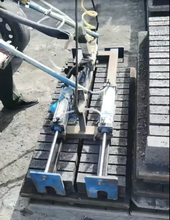 Small Manual Block Clamp Machine For Brick Making Machinery Lowest ...