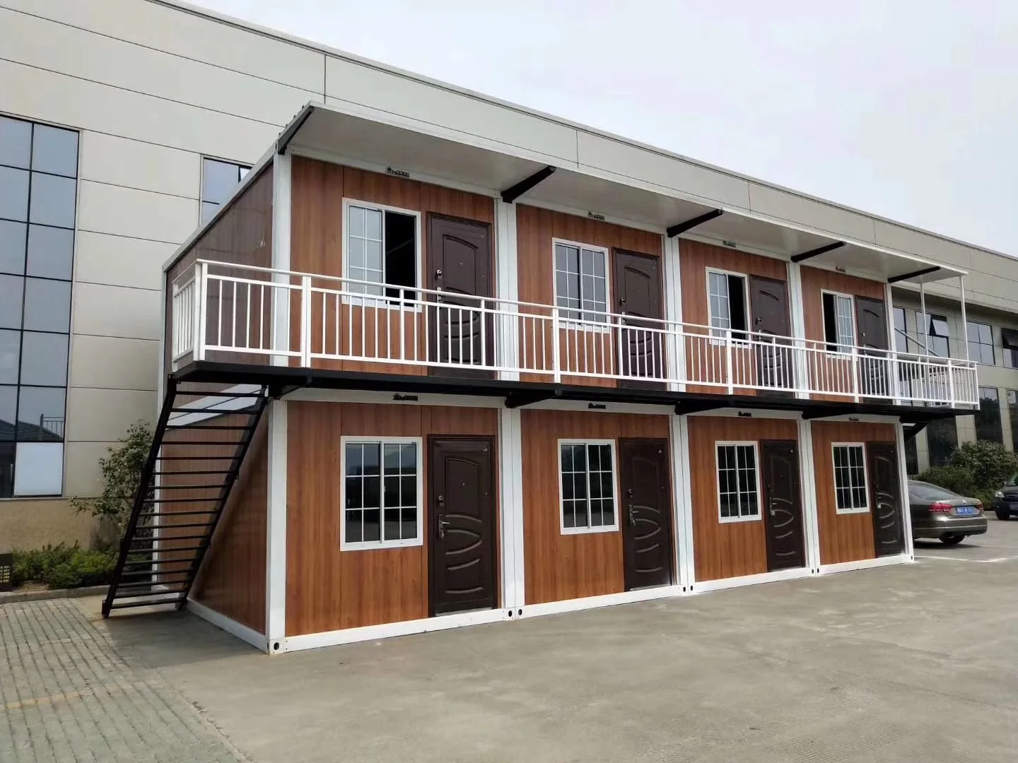 Quacent Flat Pack Container House With Elegant Designs High Insulation ...