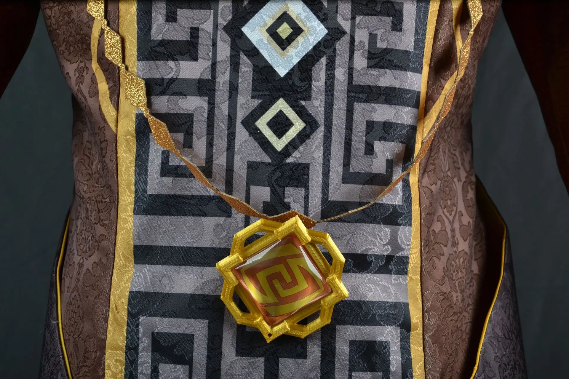 Genshin Impact Cosplay Costumes - Dress up as Your Faves