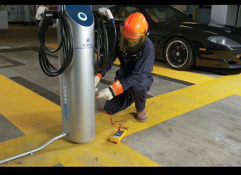 Fluke 1508 Handheld Electronic Dial Meter Digital Dial Meter Insulation ...