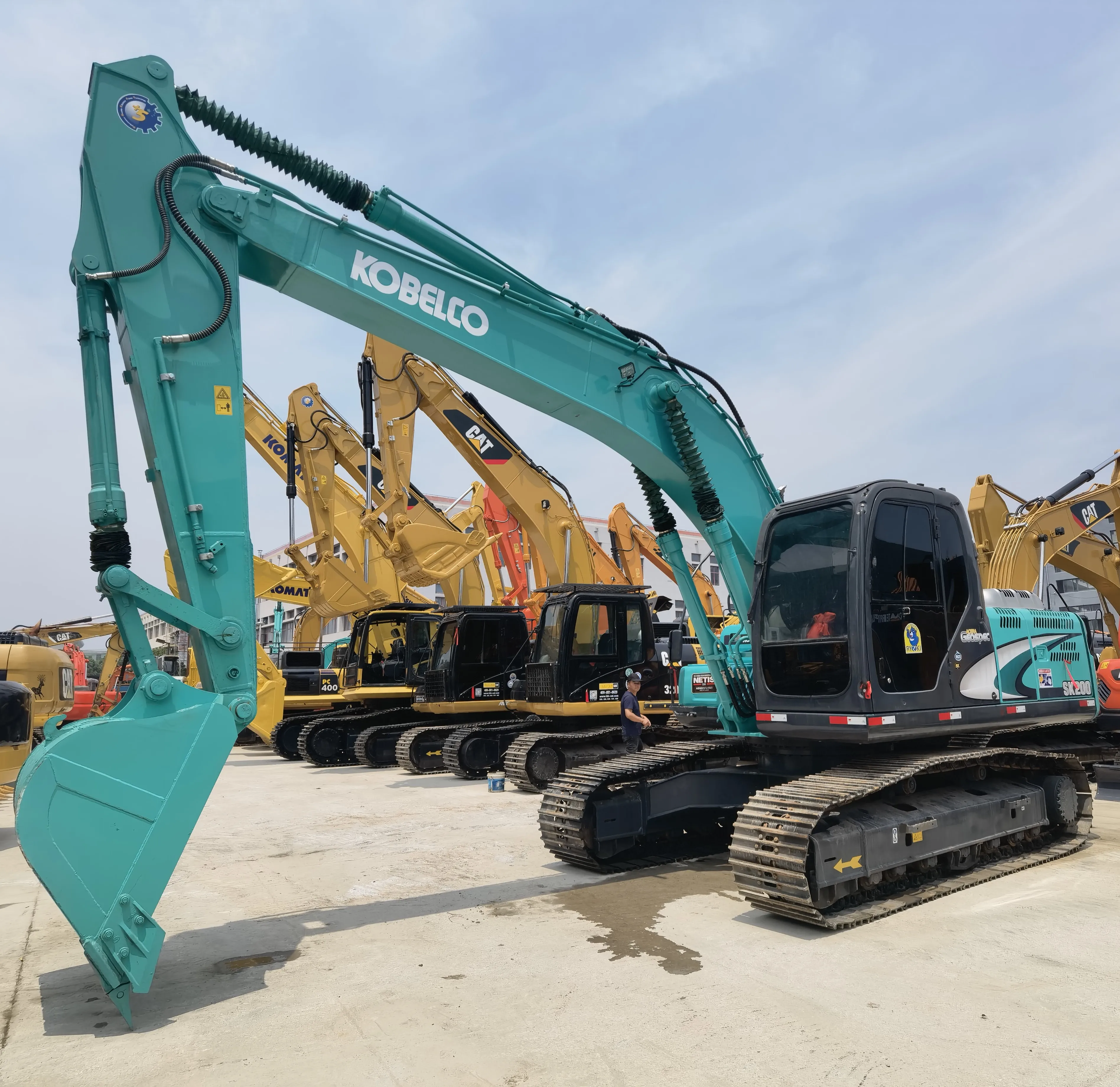 Japan Used Excavator Kobelco Sk200-8 Sk200-6 Kobelco Sk200 Japanese Used Excavator For Sale ...