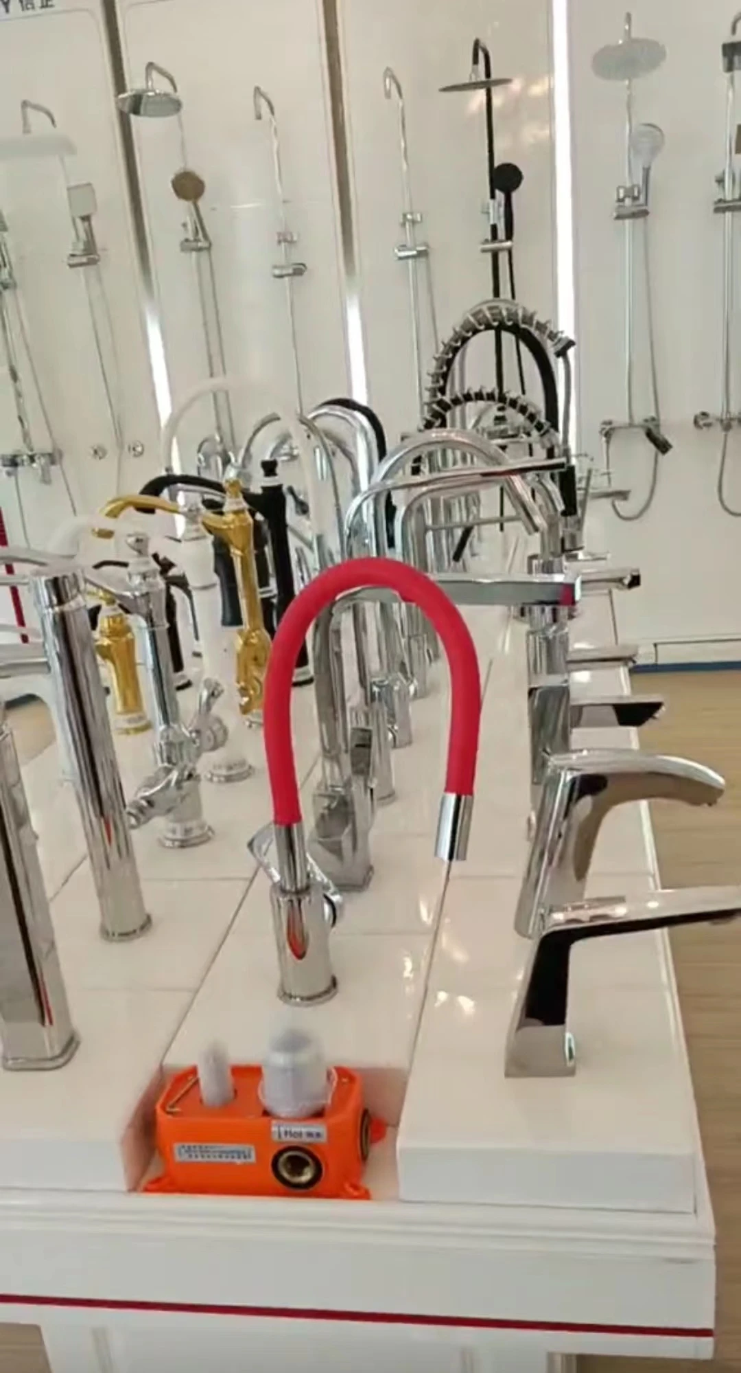 Luxury Brushed Bathroom Bath Shower Faucet Shower Mixer Wall Mounted ...