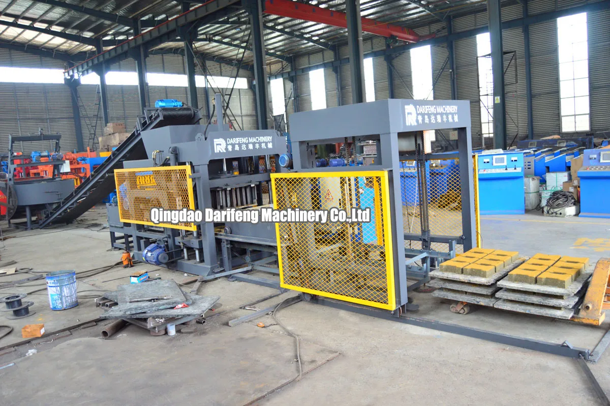 Automatic Hydraulic Concrete Color Paver Interlocking Block Machine For ...