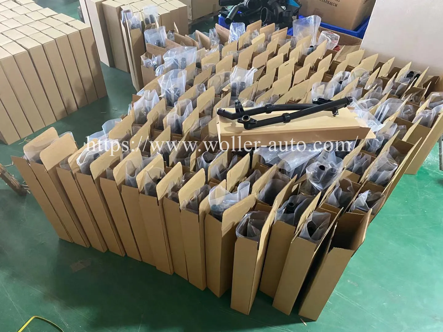 适用于奔驰cls C257发动机冷却液管路水冷管2642008600 A2642008600 - Buy A2642008600 ...