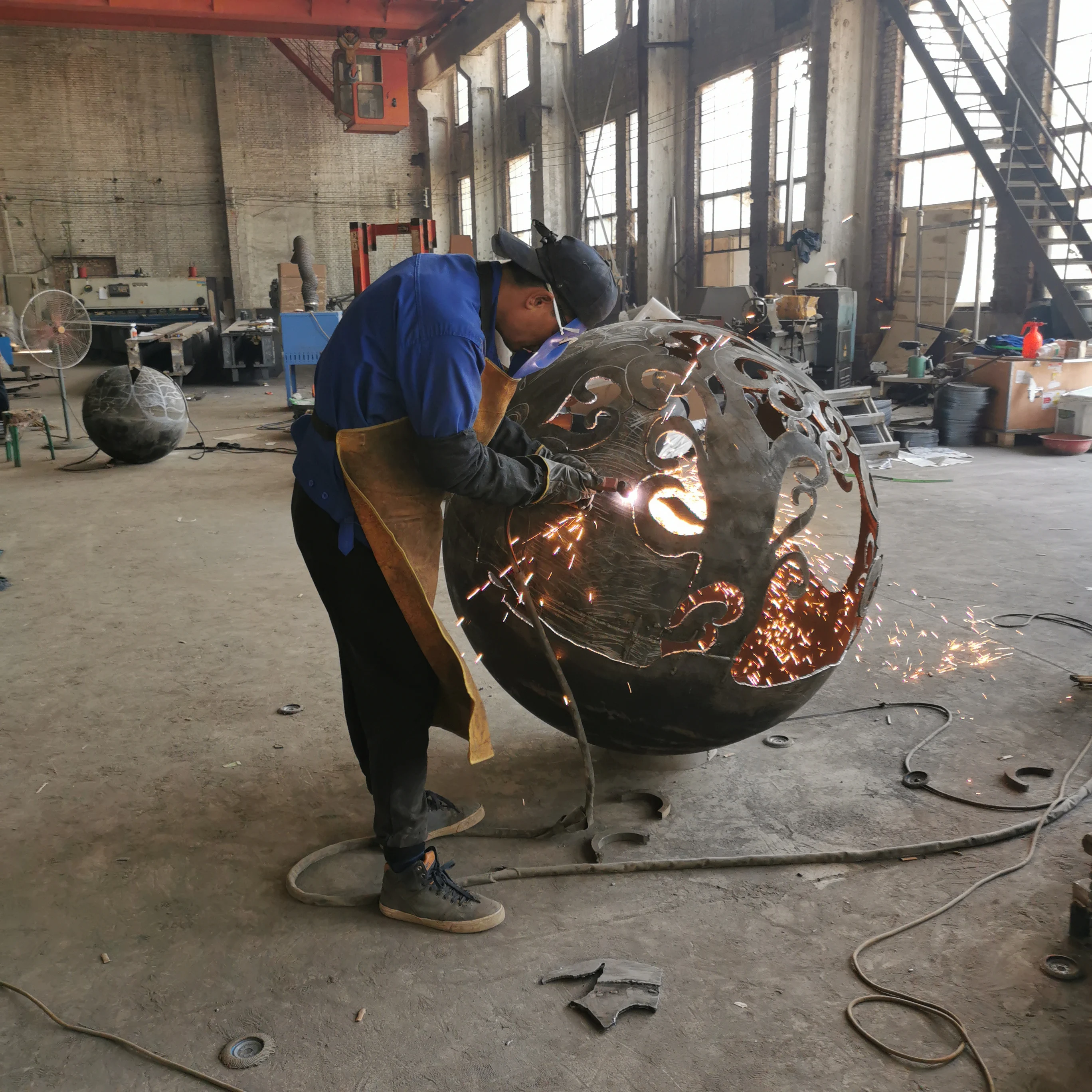 Outdoor Bonfire Sphere Fire Pits Corten Steel Globe Fire Pits Laser ...