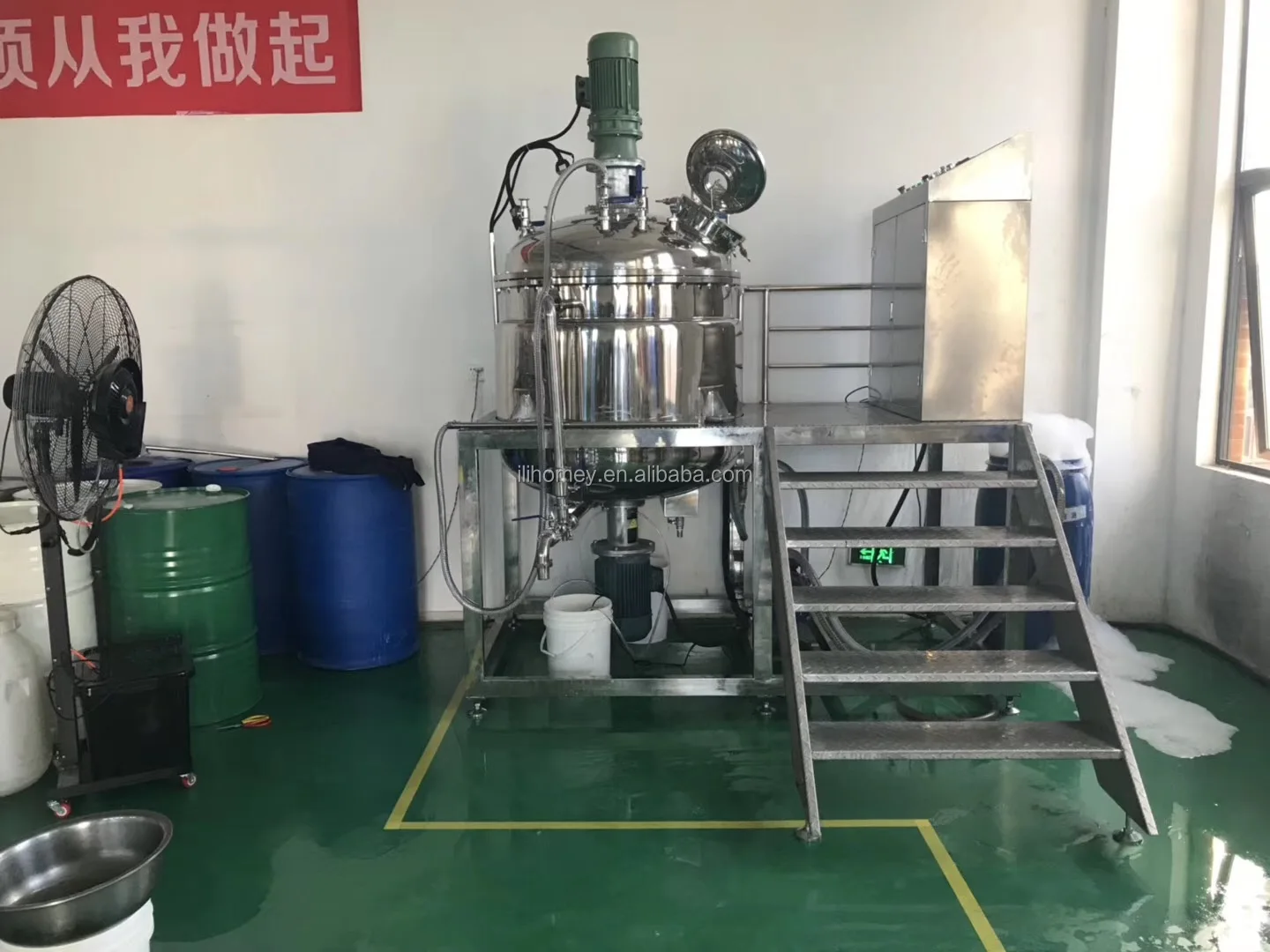 Cosmetic Emulsify Agitator - Efficient Mixing Solutions