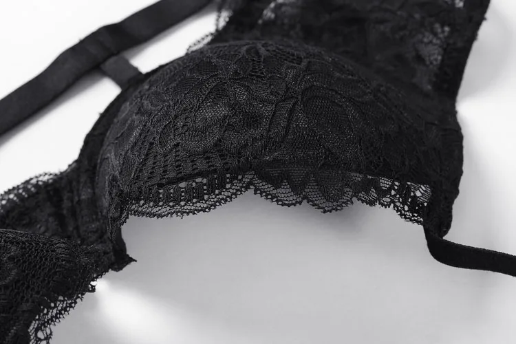 Women Fashionable Comfortable Undrewire Small Chest Gathered Lace ...