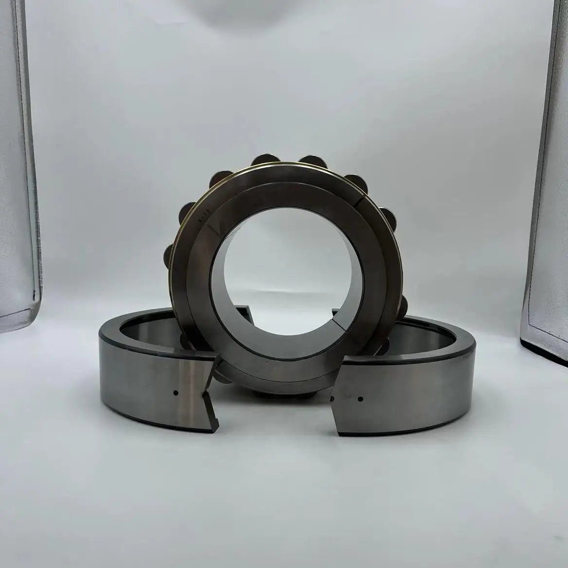 Alibaba.com: GR 01EB70MMEX Cooper Hkt Split Cylindrical Roller Bearing ...