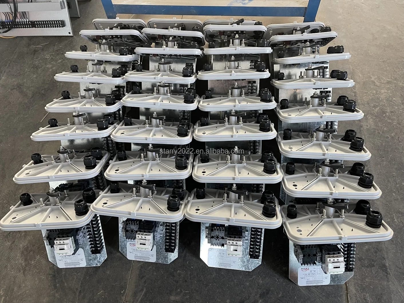 Zimmatic Valley Center Pivot Irrigation System - Last Tower Box