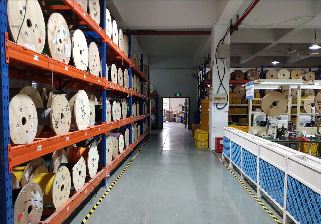 SVLEC Industrial Io-Link Master Module - 8 Ports IP67