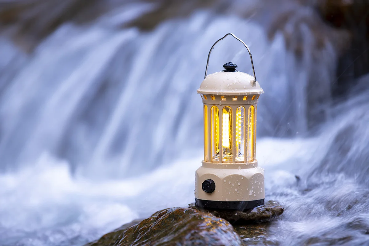 Outdoor COB Camping Lantern Retro Campsite Light Portable LED Emergency ...