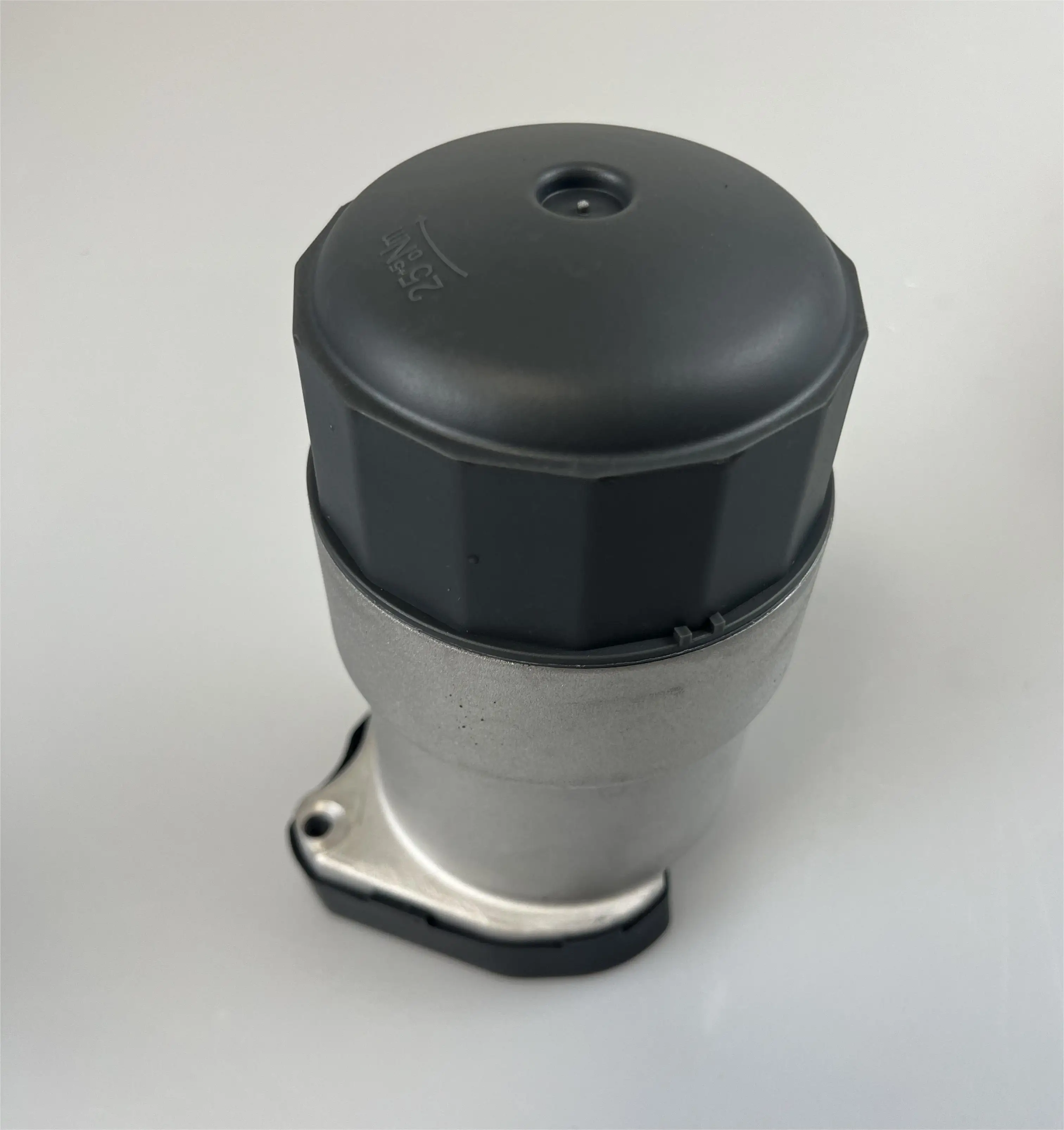 OIL FILTER - ASSEMBLY LR010722 for Range Rover| Alibaba.com