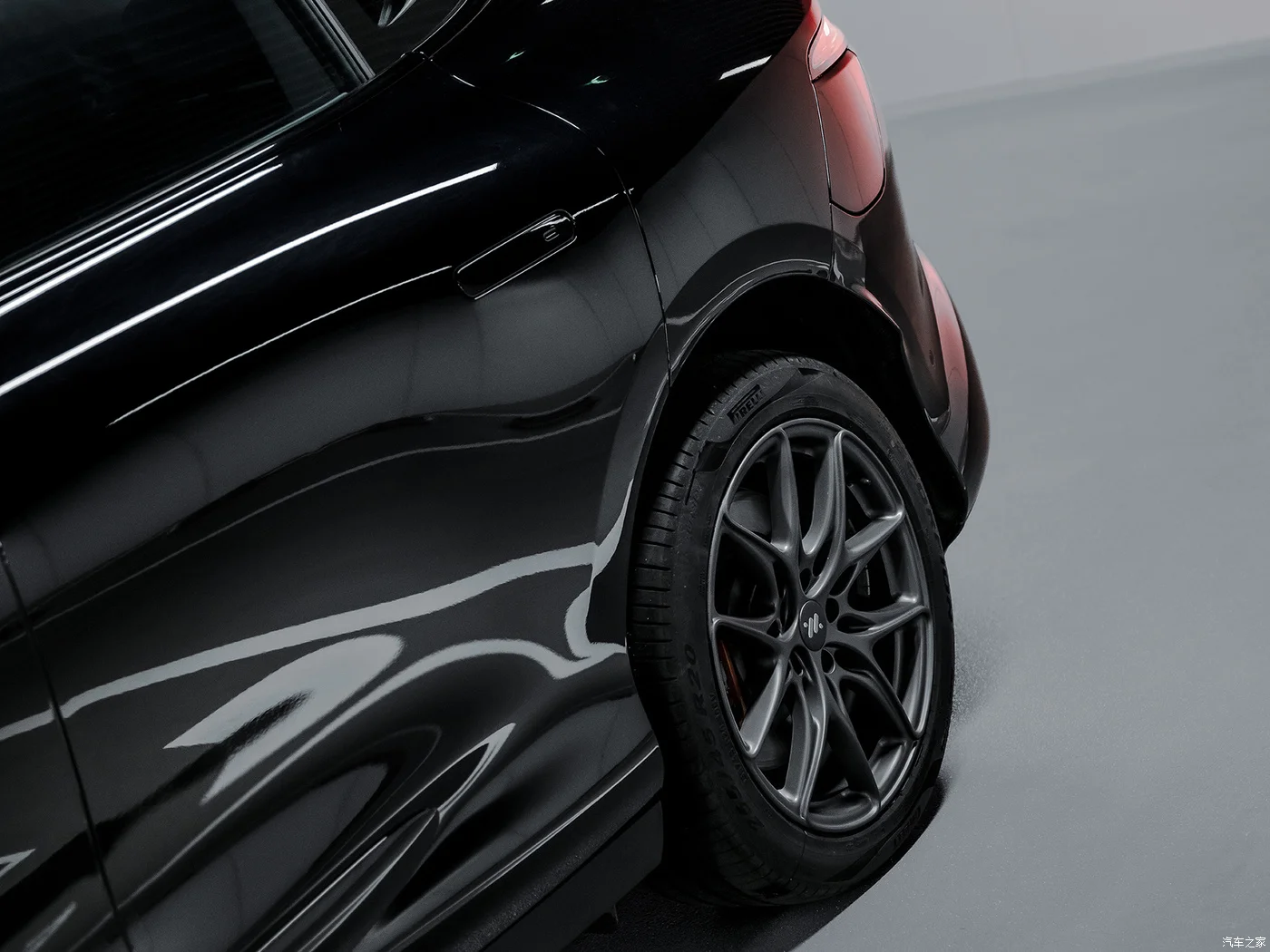 Saic Zhiji Im Ls6 2024 New Electric Suv High Performance Car Electric For Sale - Buy Car ...