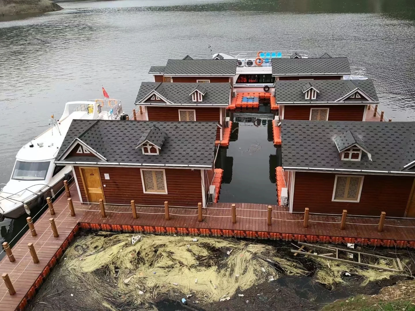 Modern Sea Houseboat Pontoon Platform Modular Floating Dock With Wood ...