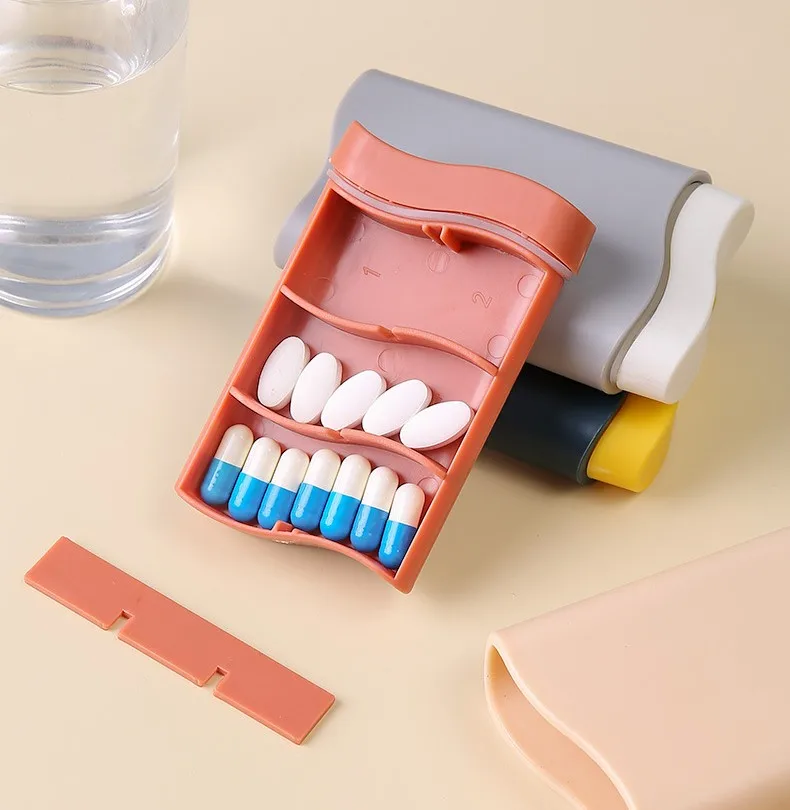 Custom 3 Grids Plastic Pill Container Mini Portable 7 Days Pill Box ...