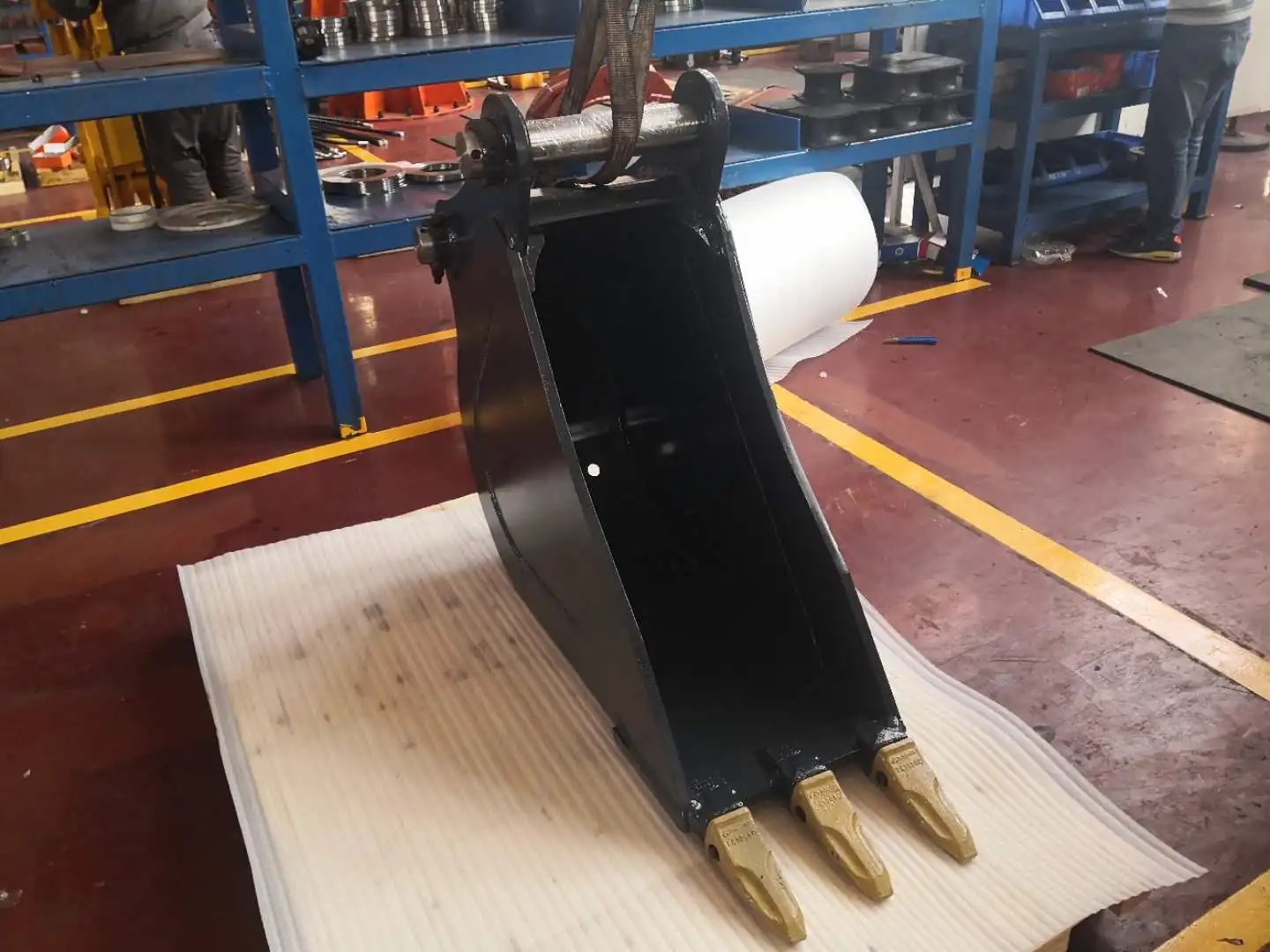 Excavator Cast Bucket 18" Size Tilt Bucket,Clean Bucket Suits To U20 ...