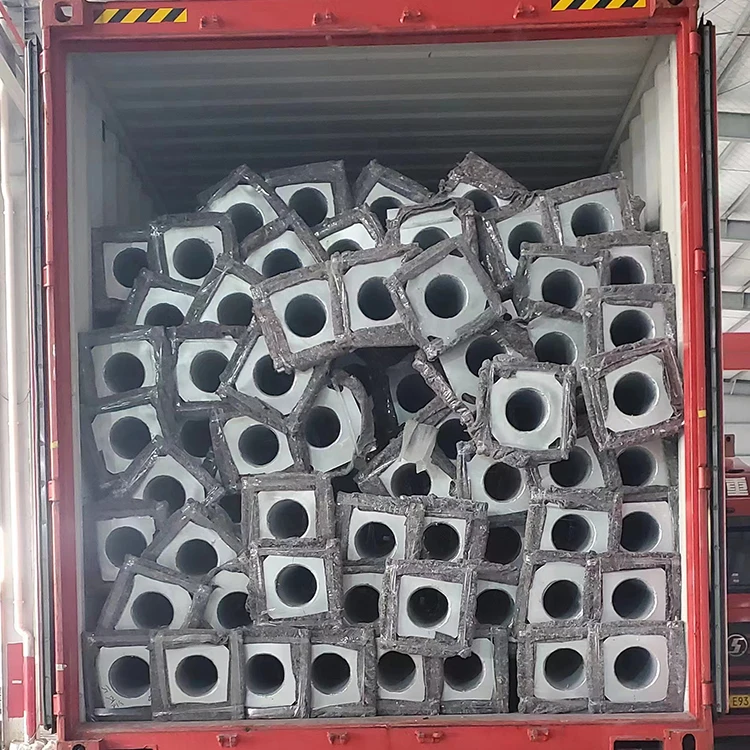 Galvanized Outdoor Street Light Columns - Durable & Efficient