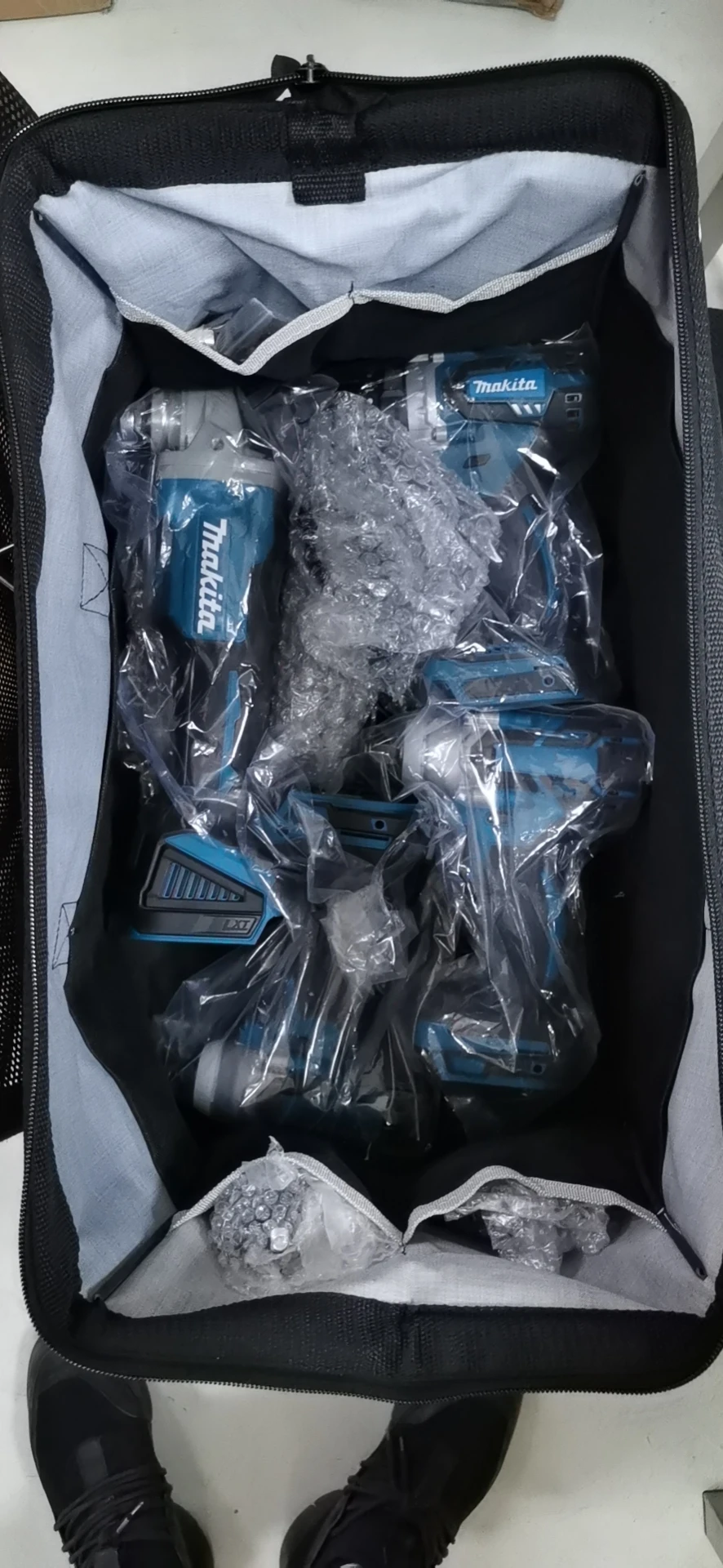 Professional Drill Set Impact Wrench Combo Power Tools Kits 17 Pcs Kit ...