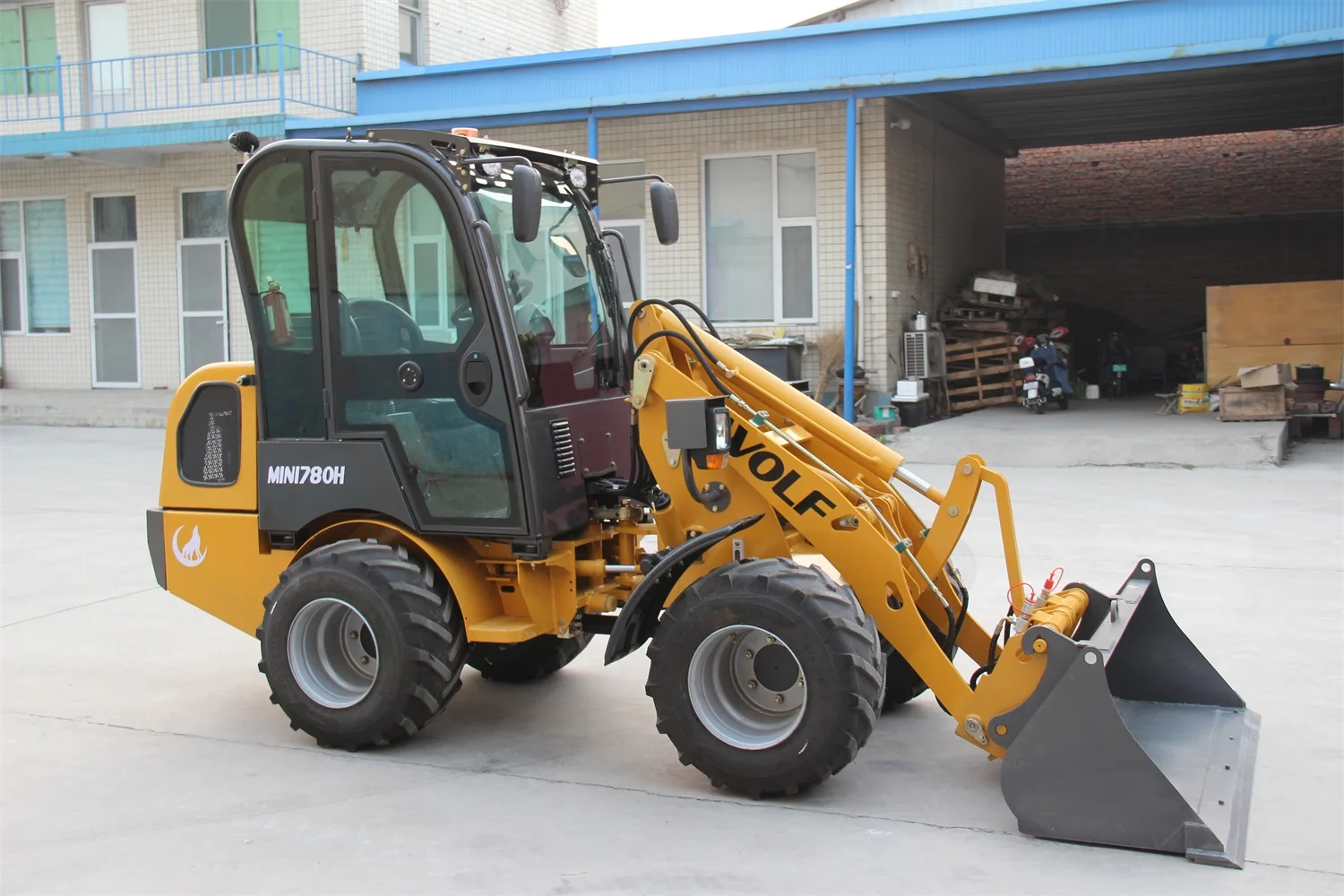 WOLF Mini Loader 4wd Small Front End Loader Articulated Wheel Loader ...