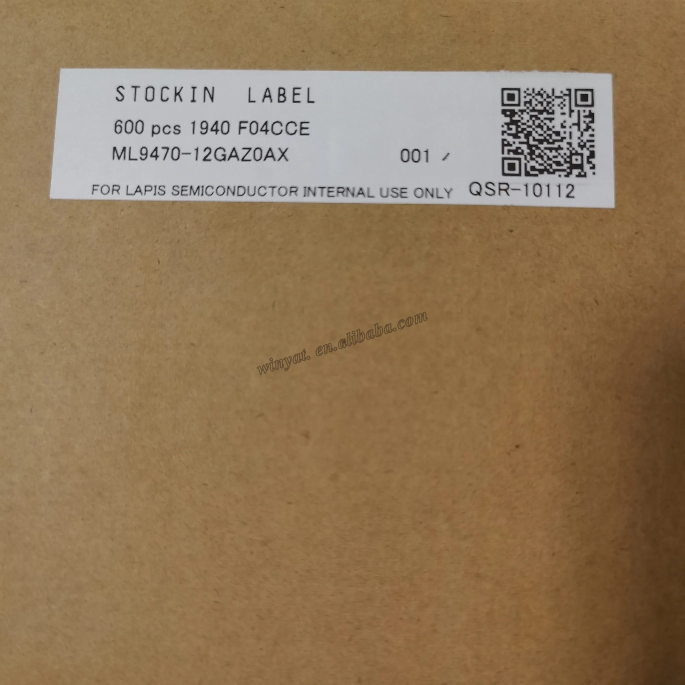 Original 100QFP LCD Driver IC ML9470-12GAZ03A - New