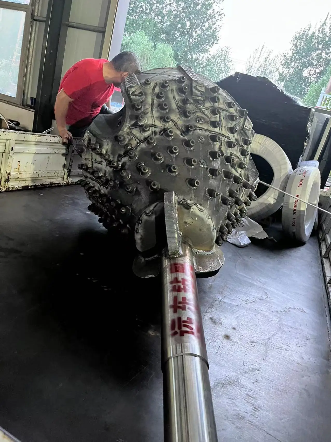 Hdd Horizontal Directional Drilling Welding Rock Drill Barrel Reamer ...