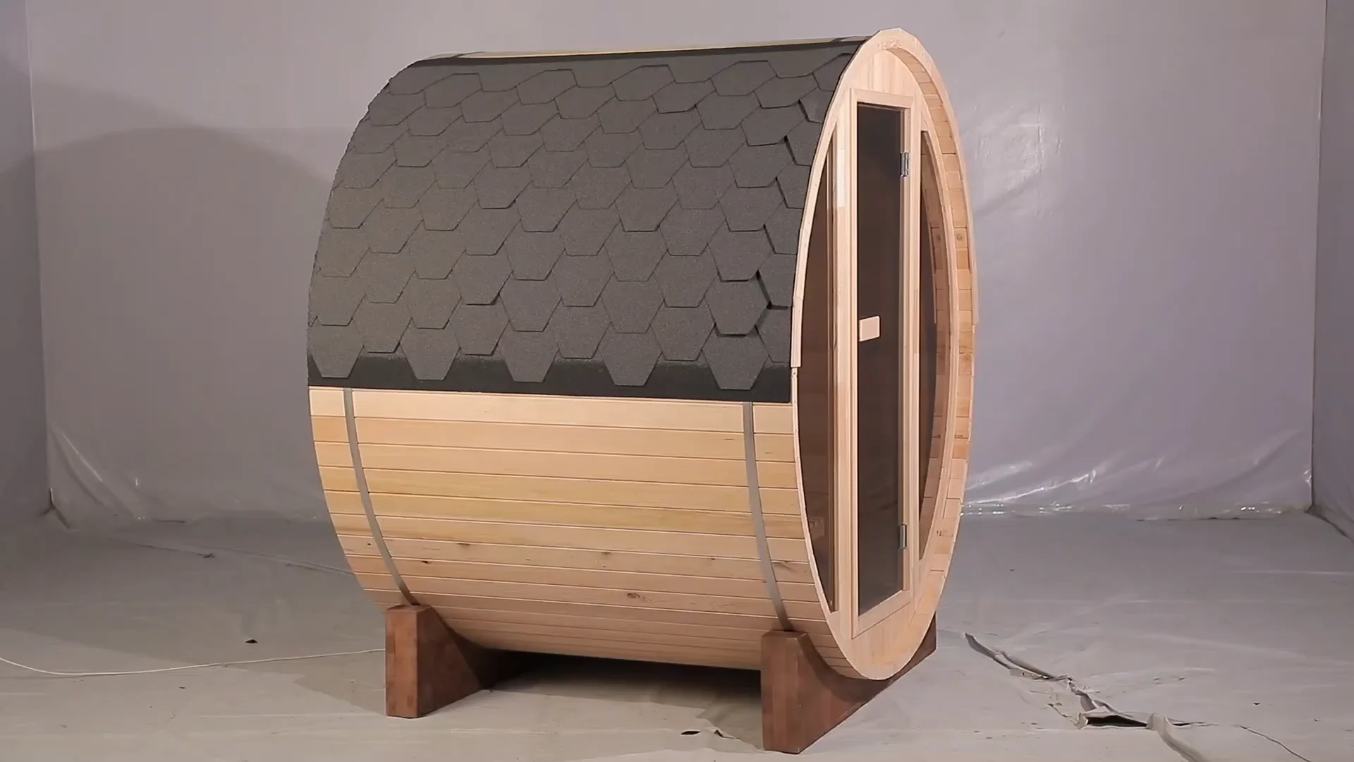 Smartmak 2-4 Person Outdoor Solid Wooden Traditional Steam Barrel Sauna ...
