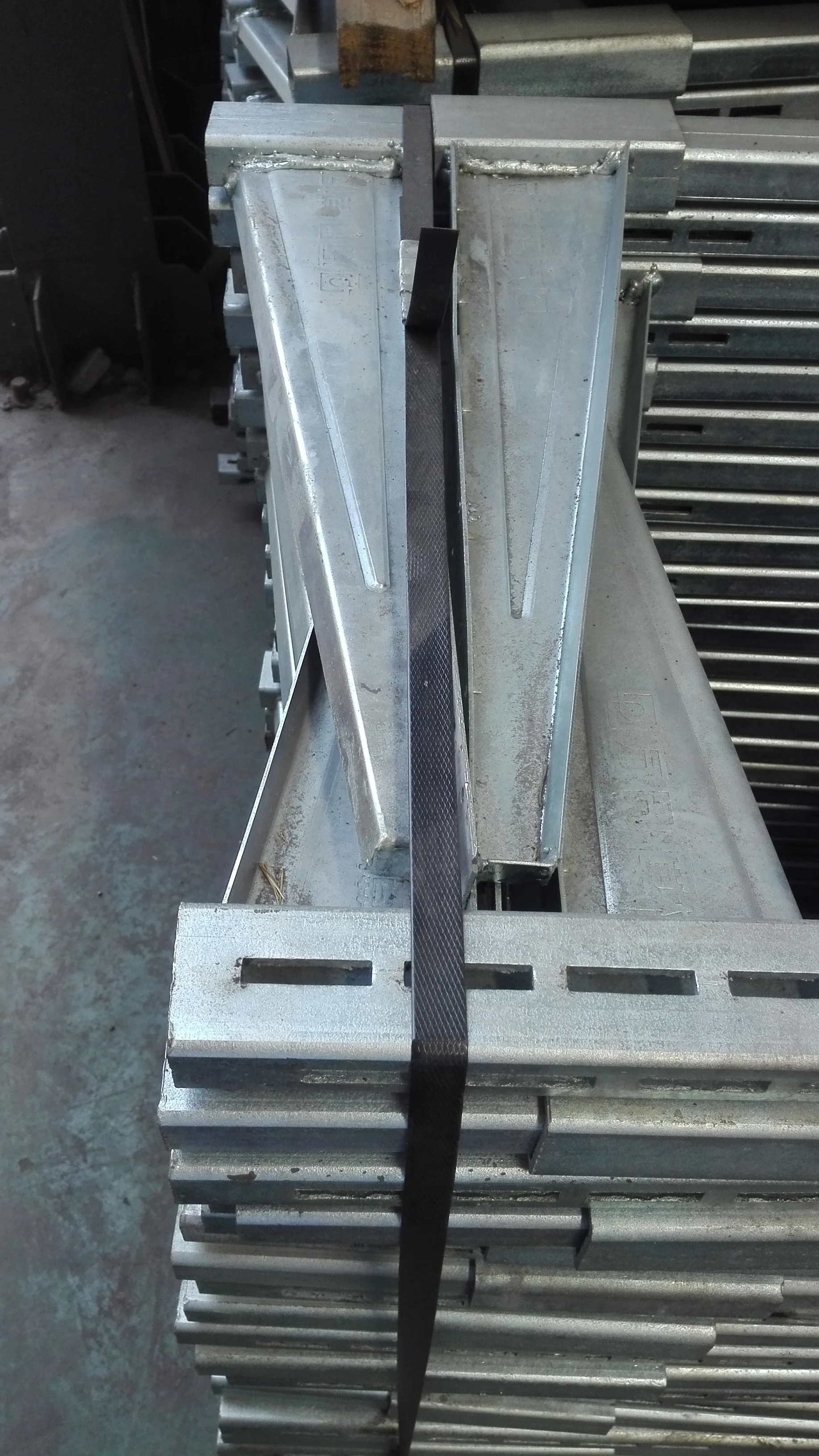 Zeemo Steel Column Clamps Adjustable Beam Formwork Shuttering Clamp ...