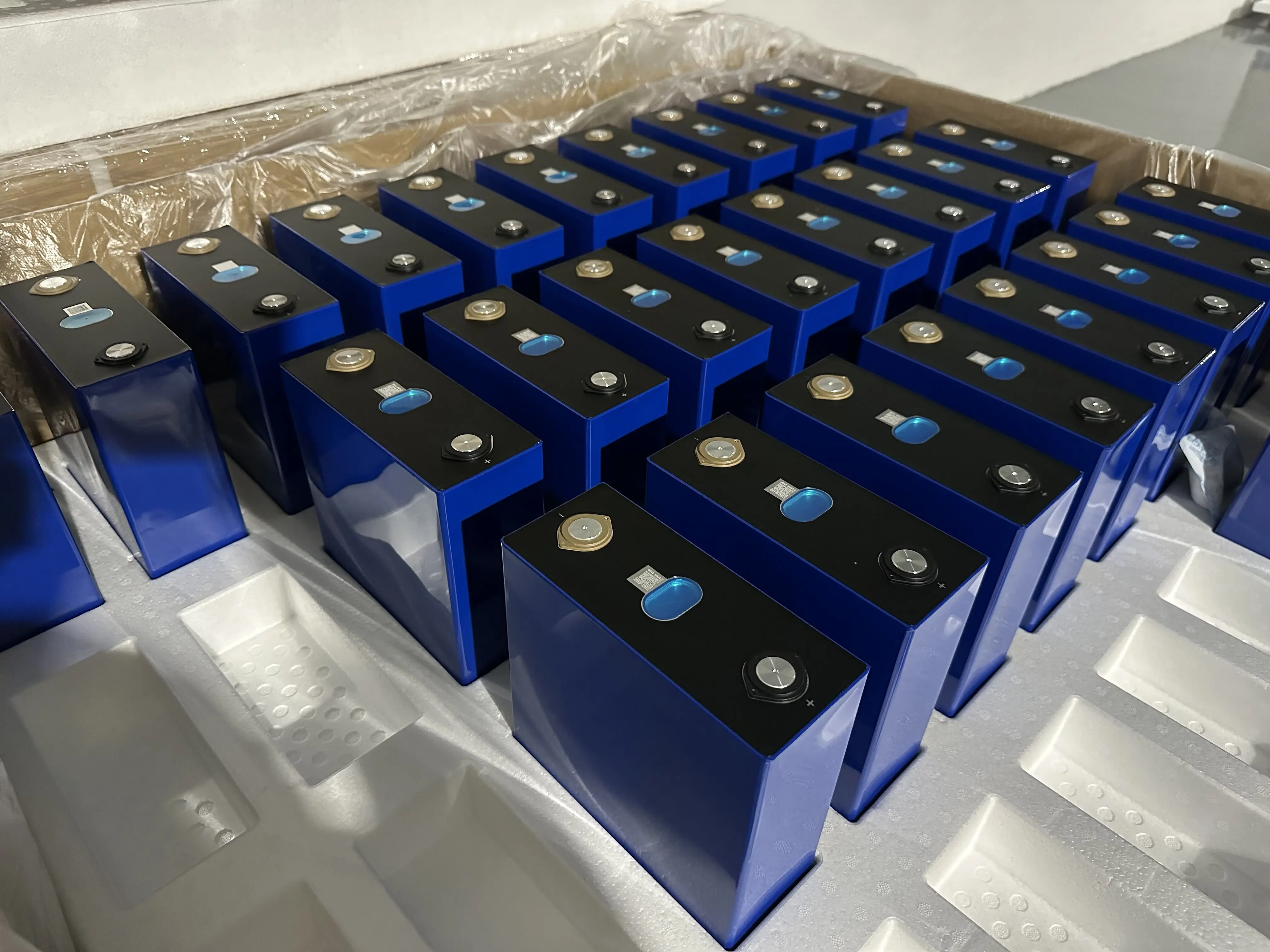 Germany Eu Stocks Lithium Lifepo4 Zellen Akku Cell 3.2v 100ah 120ah ...