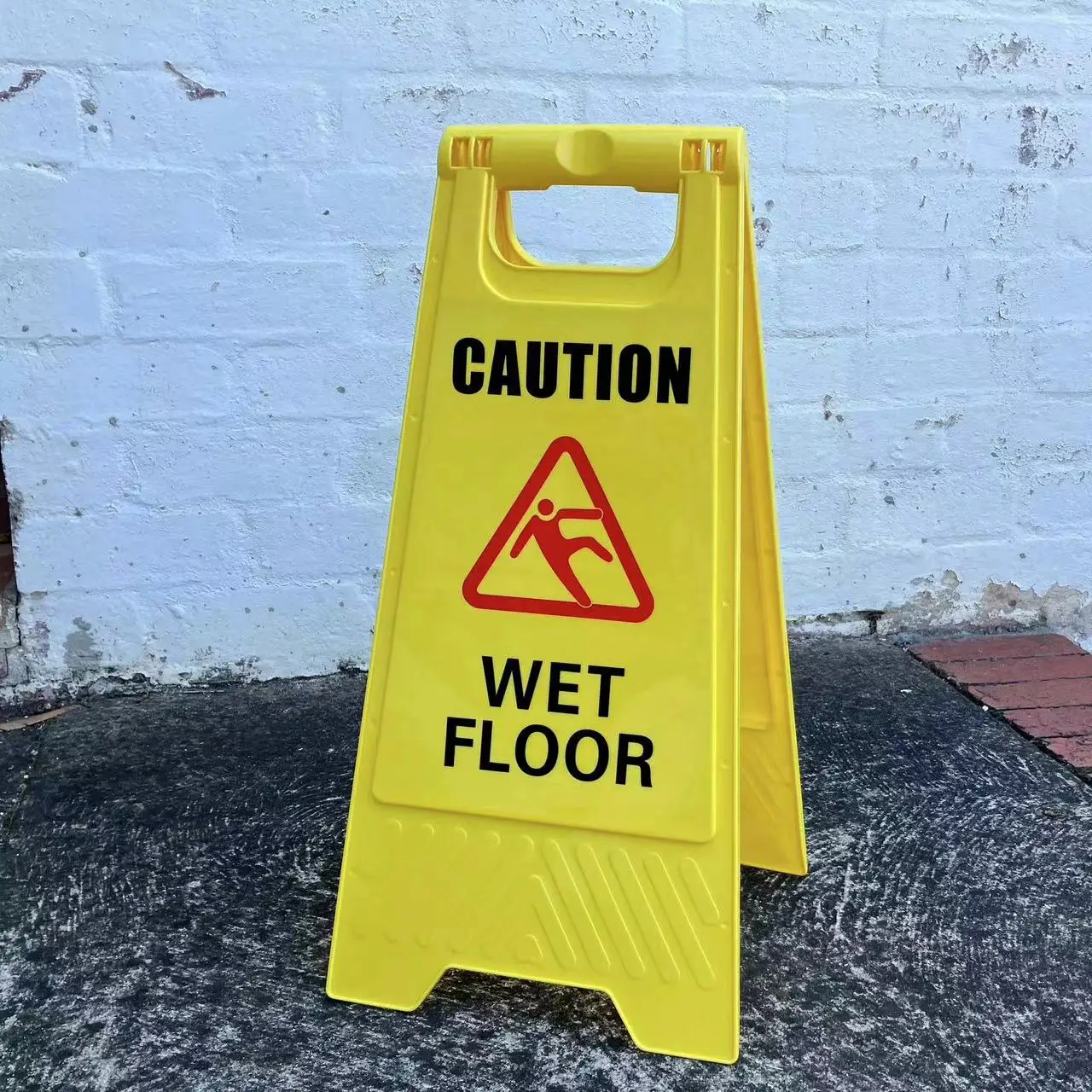 Custom Pavement Foldable Plastic Yellow A Shape Safety Warning Sign ...