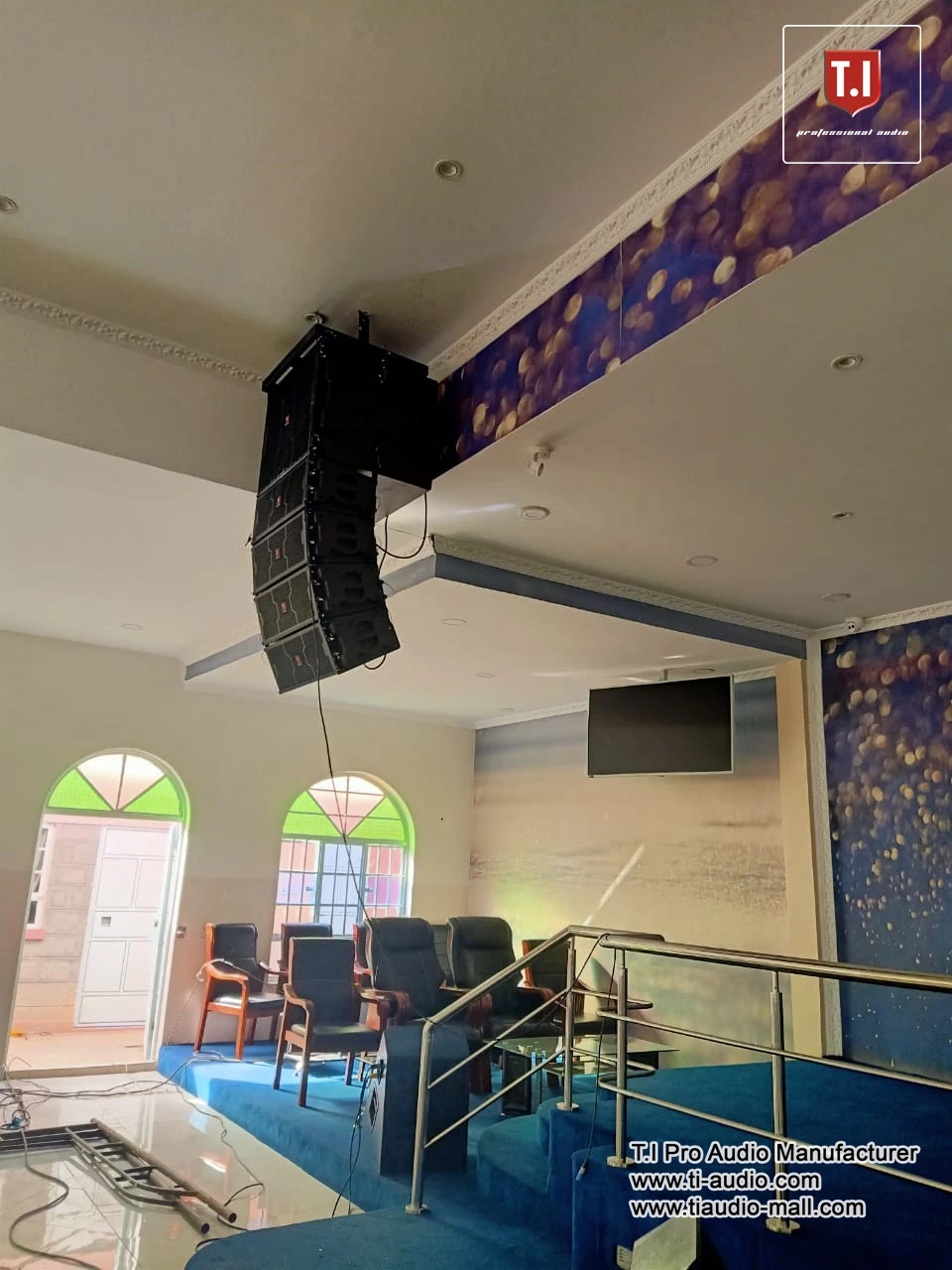 Dual 5 Inch Line Array - Professional Audio for Outdoor Events